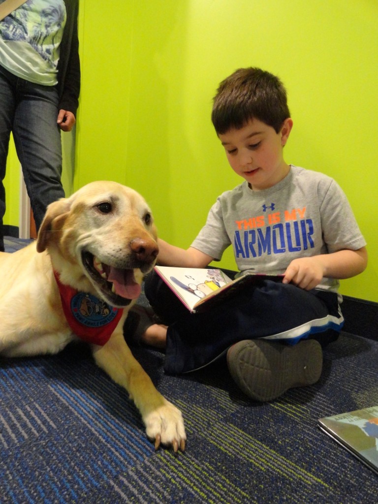 Paws to Read Programs Encourages Young Readers
