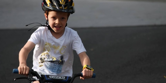 Keeping your Kids Safe while Riding Bikes