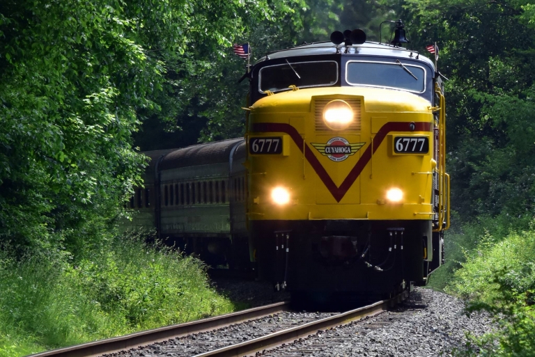 Cuyahoga Valley Scenic Railroad to Resume Train Rides Oct. 1