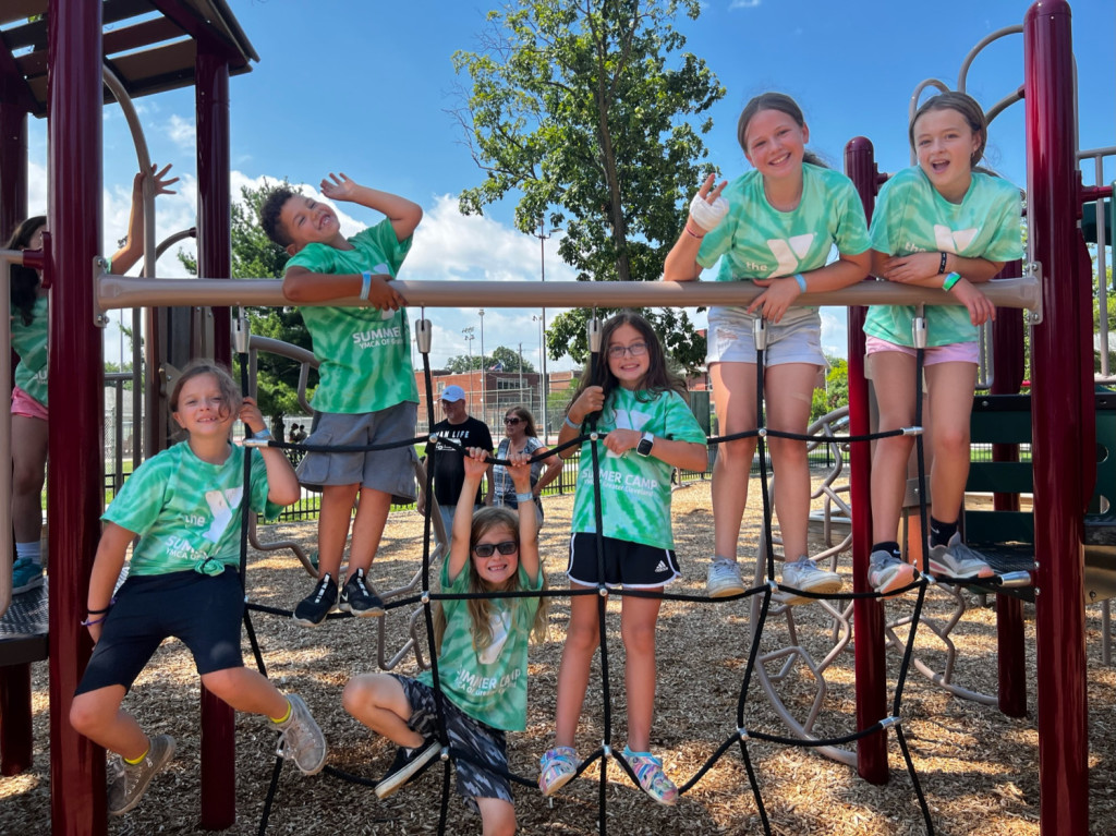 Summer Camps Help Children Develop Social Skills & Confidence