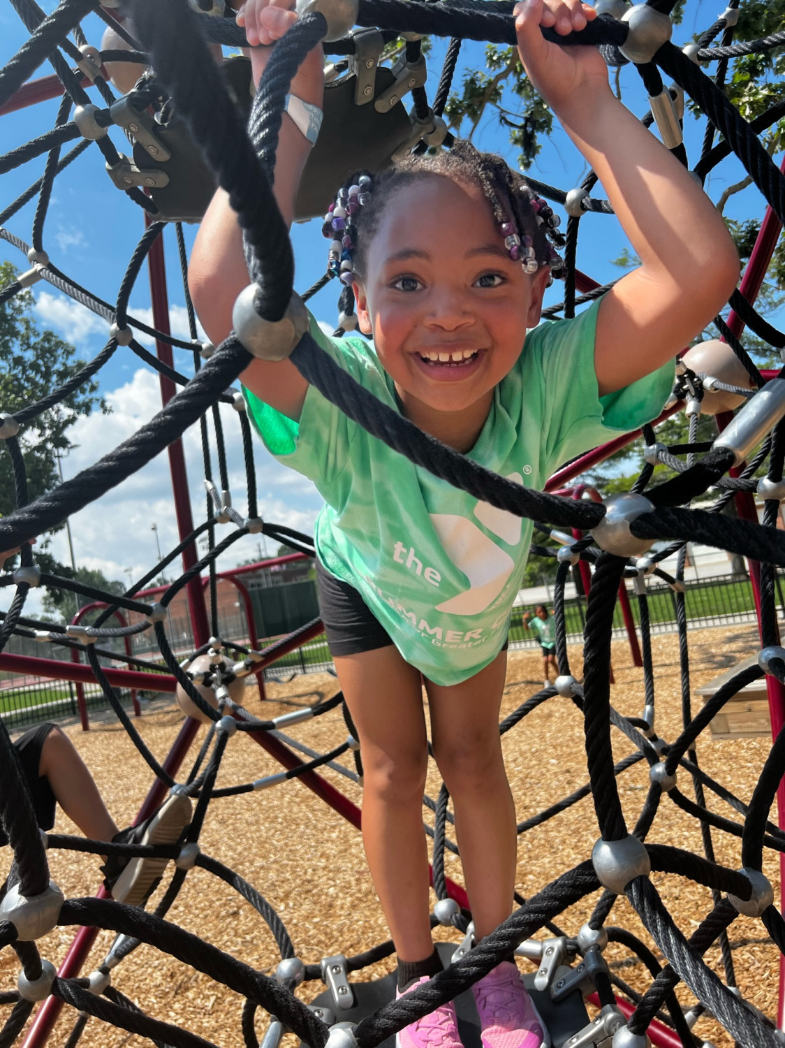 Summer Camps Help Children Develop Social Skills & Confidence