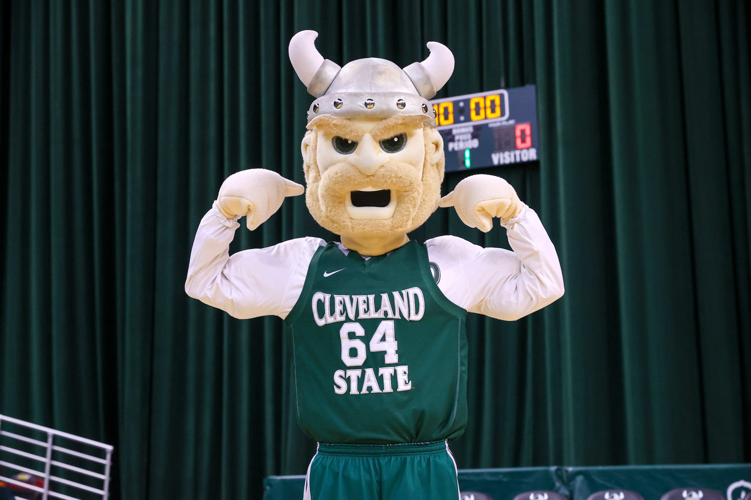 CSU Vikings Basketball host Family Value Weekends